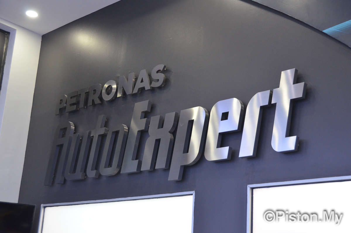 First Petronas AutoExpert Centre opens in Shah Alam - News and reviews on Malaysian cars ...