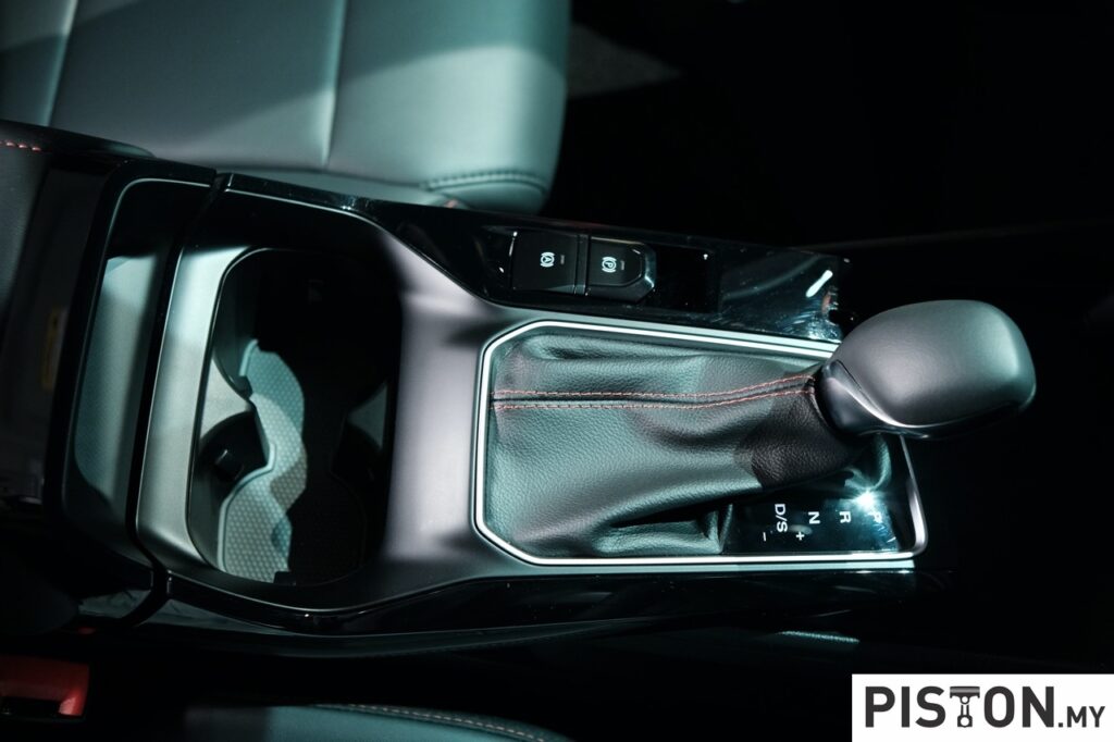 SAIC Motor Malaysia Unveils the All-New MG5 Sedan and MG HS SUV